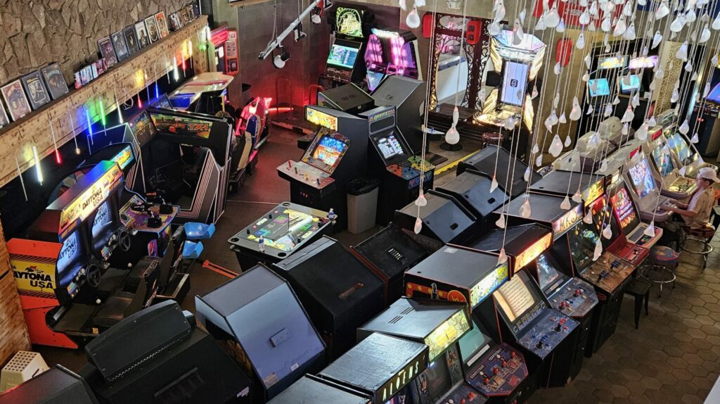 Retro arcade, Starcade, brings vibrancy to Keg and Case | Community ...
