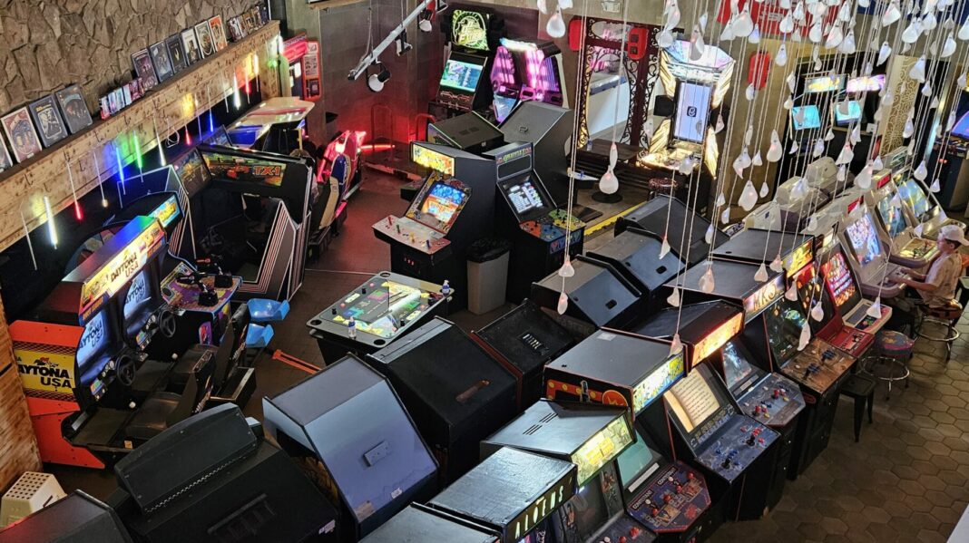 Retro arcade, Starcade, brings vibrancy to Keg and Case | Community ...